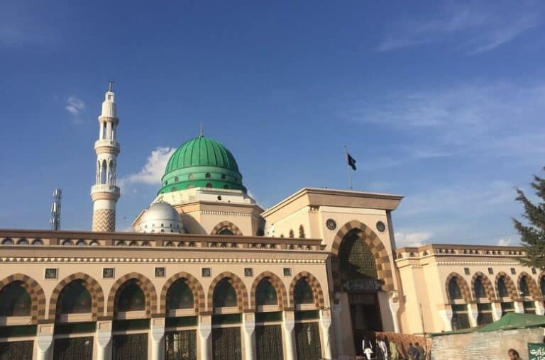 Bari Imam Biography and Legacy in Pakistan